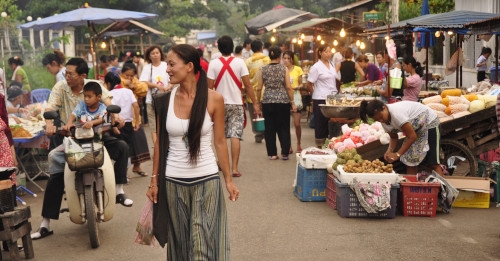 Shopping in Vientiane: Best Malls, Markets, and Laos Souvenirs