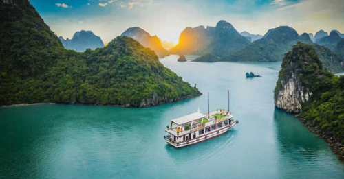 Cat Ba Island Review : Your Ultimate Cat Ba Travel Guide