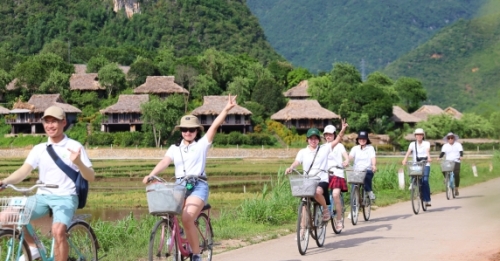 Is Mai Hich Worth Visiting? One Day To Explore Mai Hich, Mai Chau